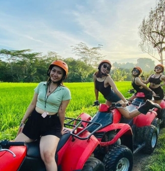 About Us - Surya Bintang Adventure