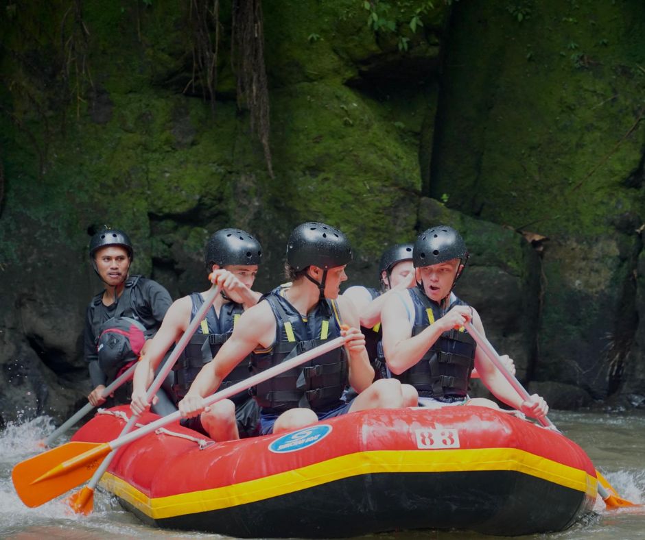 About Us - Surya Bintang Adventure