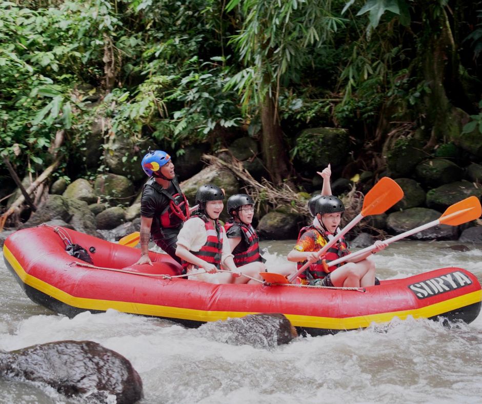 About Us - Surya Bintang Adventure